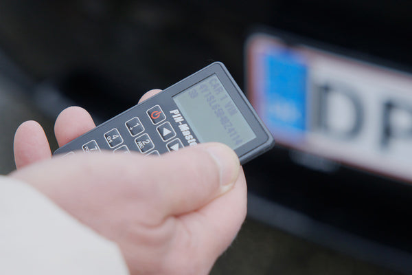 PIN MASTER - Secure and Portable Password Organizer Device ...